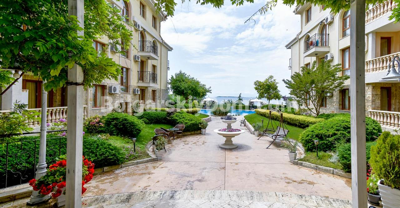 Royal Bay — жилой комплекс в Святом Власе, цена квартир в Роял Бей от ...